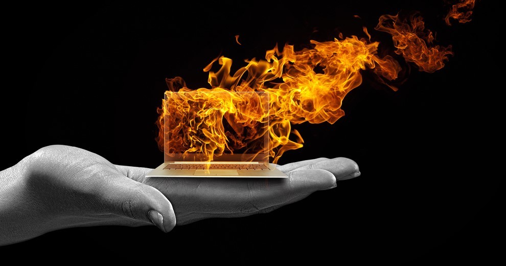 everyday-data-loss-4-ways-your-data-will-leave-you-rayne-technology